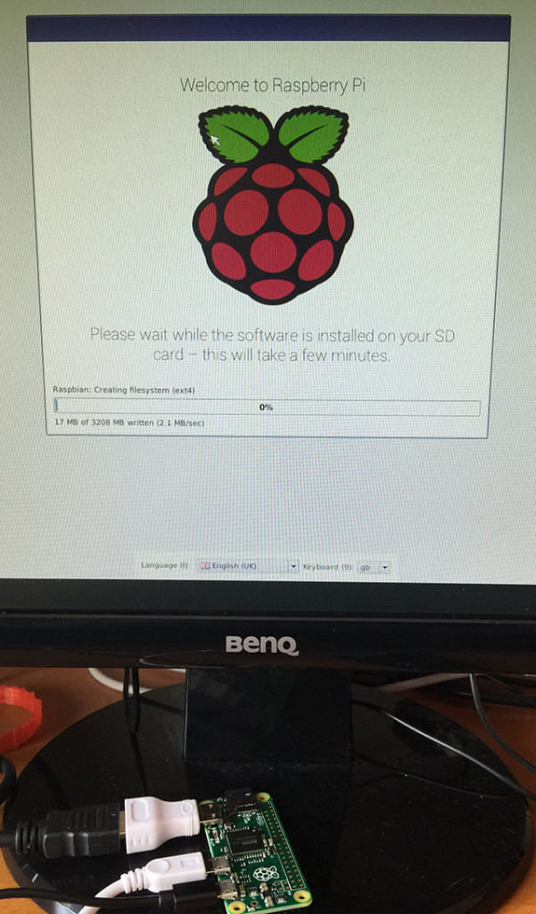 RaspberryPi Zero nelle mie mani | Michele Maffucci