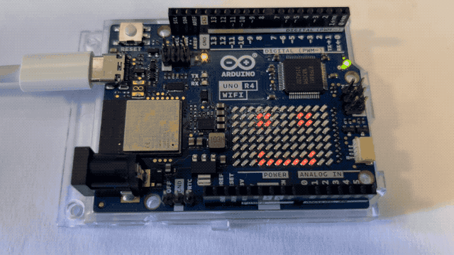 Usare la matrice LED di Arduino UNO R4 WiFi | Michele Maffucci